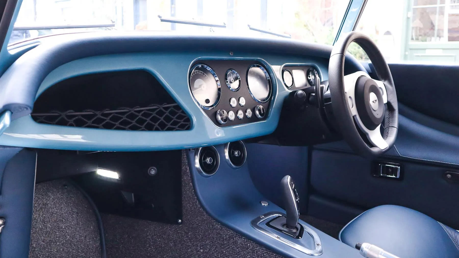 Morgan Plus Four adds hardtop option to the range - Autoblog