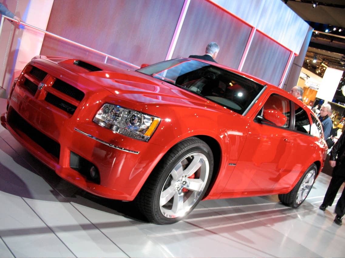 Future Classic | 2005-2008 Dodge Magnum - Autoblog