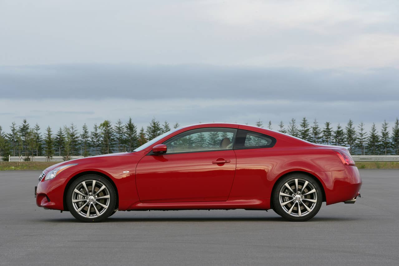Nissan V36 Skyline released in Japan - Autoblog