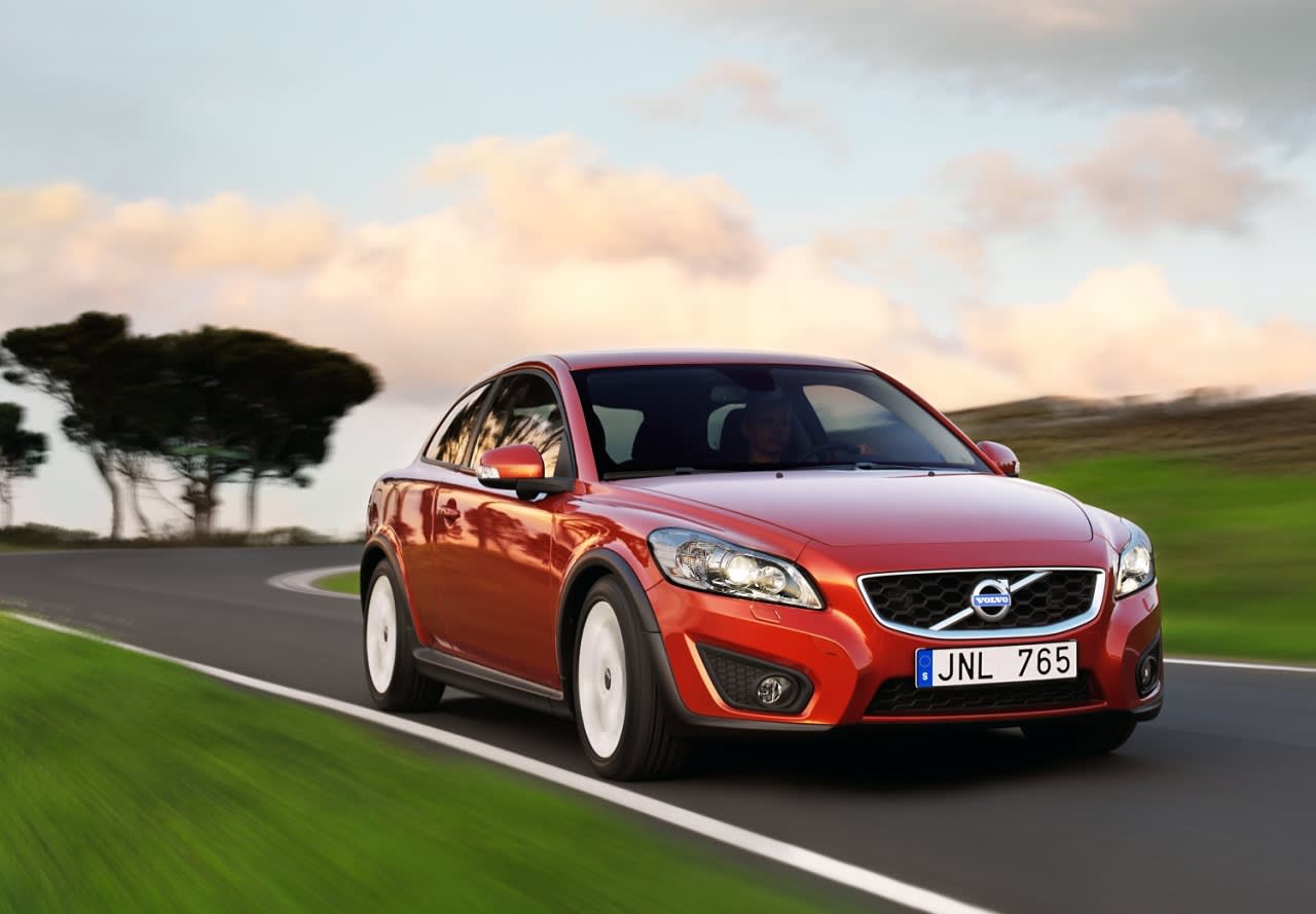 Report: Volvo XC30 compact crossover coming in 2012 - Autoblog