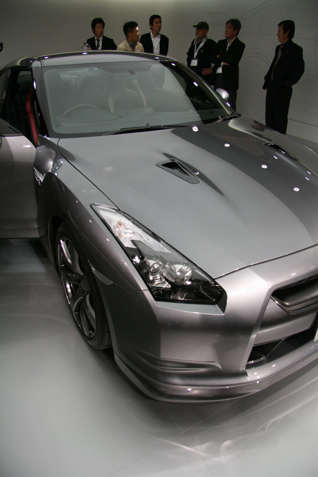 Tokyo Motor Show: Exclusive up close and personal pics of the Nissan GT ...