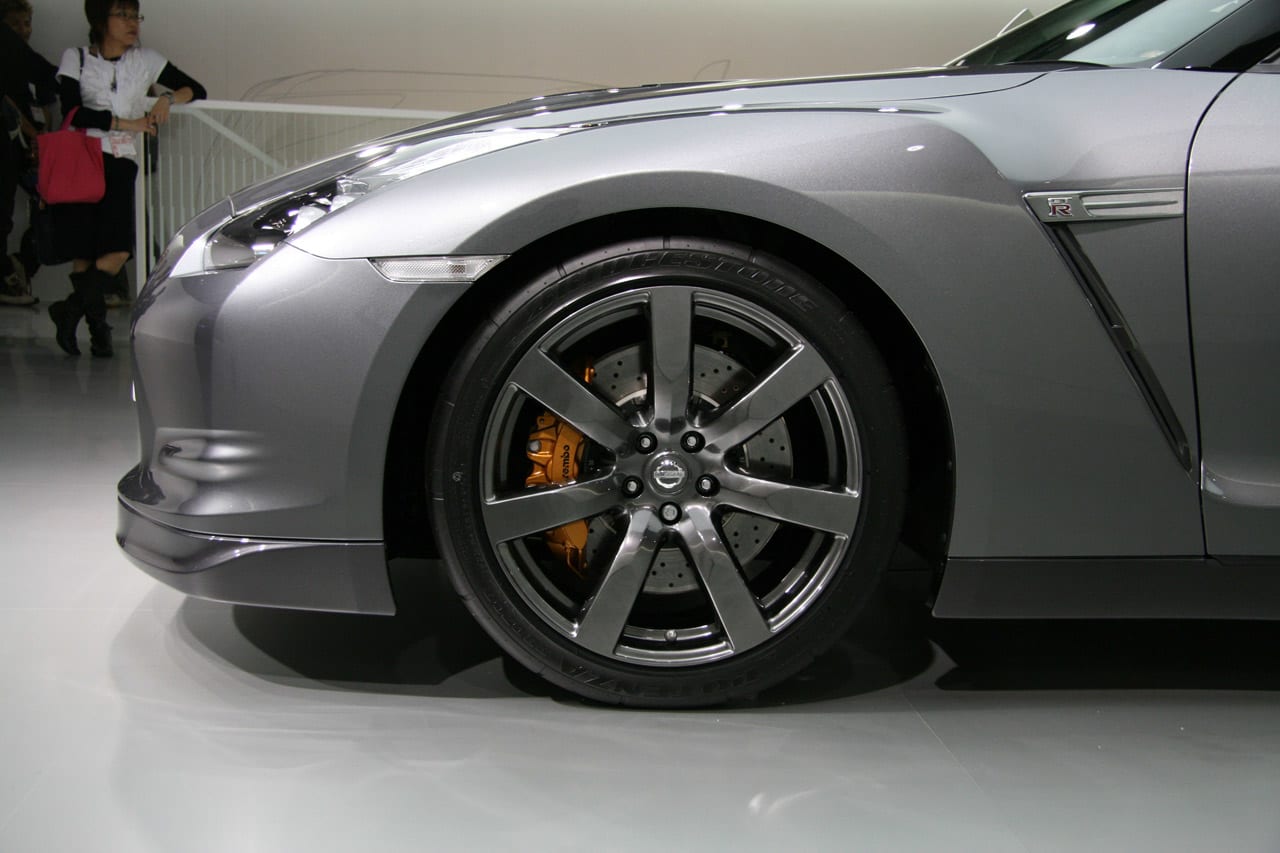 Tokyo Motor Show: Exclusive up close and personal pics of the Nissan GT ...