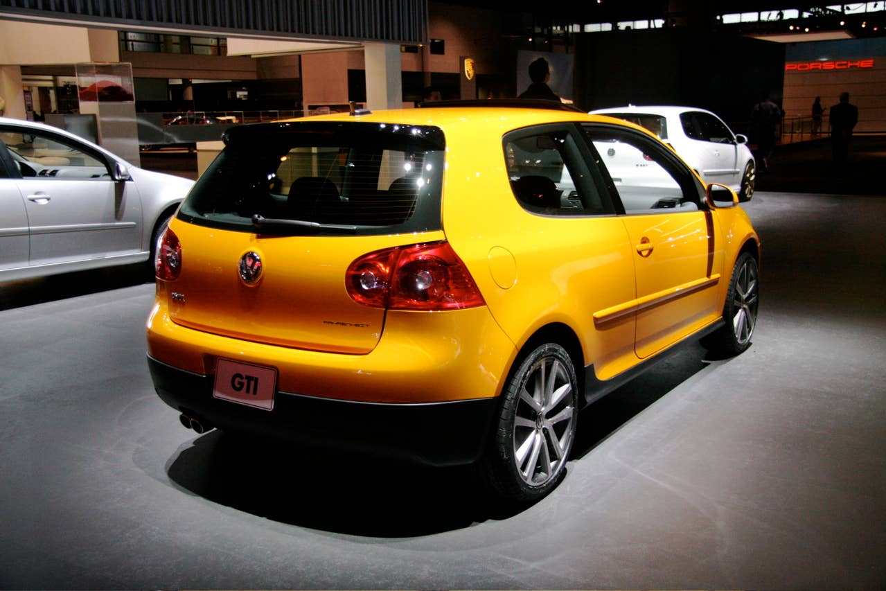 GTI Fahrenheit Edition heats up VW dealerships - Autoblog