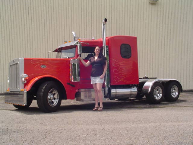 Lil Big Rig turns pickups into mini semis - Autoblog