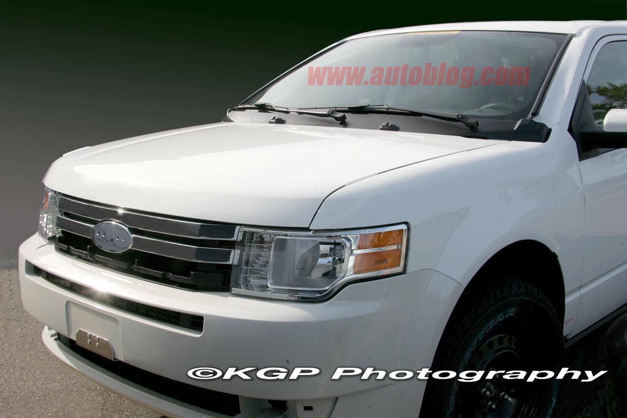 Spy Shots: Next-gen unibody Ford Explorer mules caught