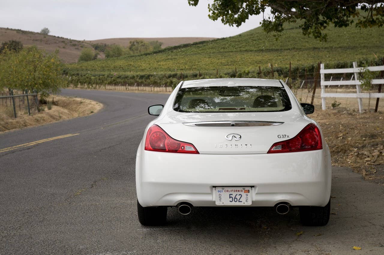 First Drive: 2009 Infiniti G37x Coupe and G37S Sedan - Autoblog