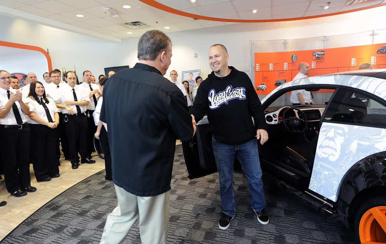 Geek Squad's famous Beetle gets updated courtesy of West Coast Customs ...