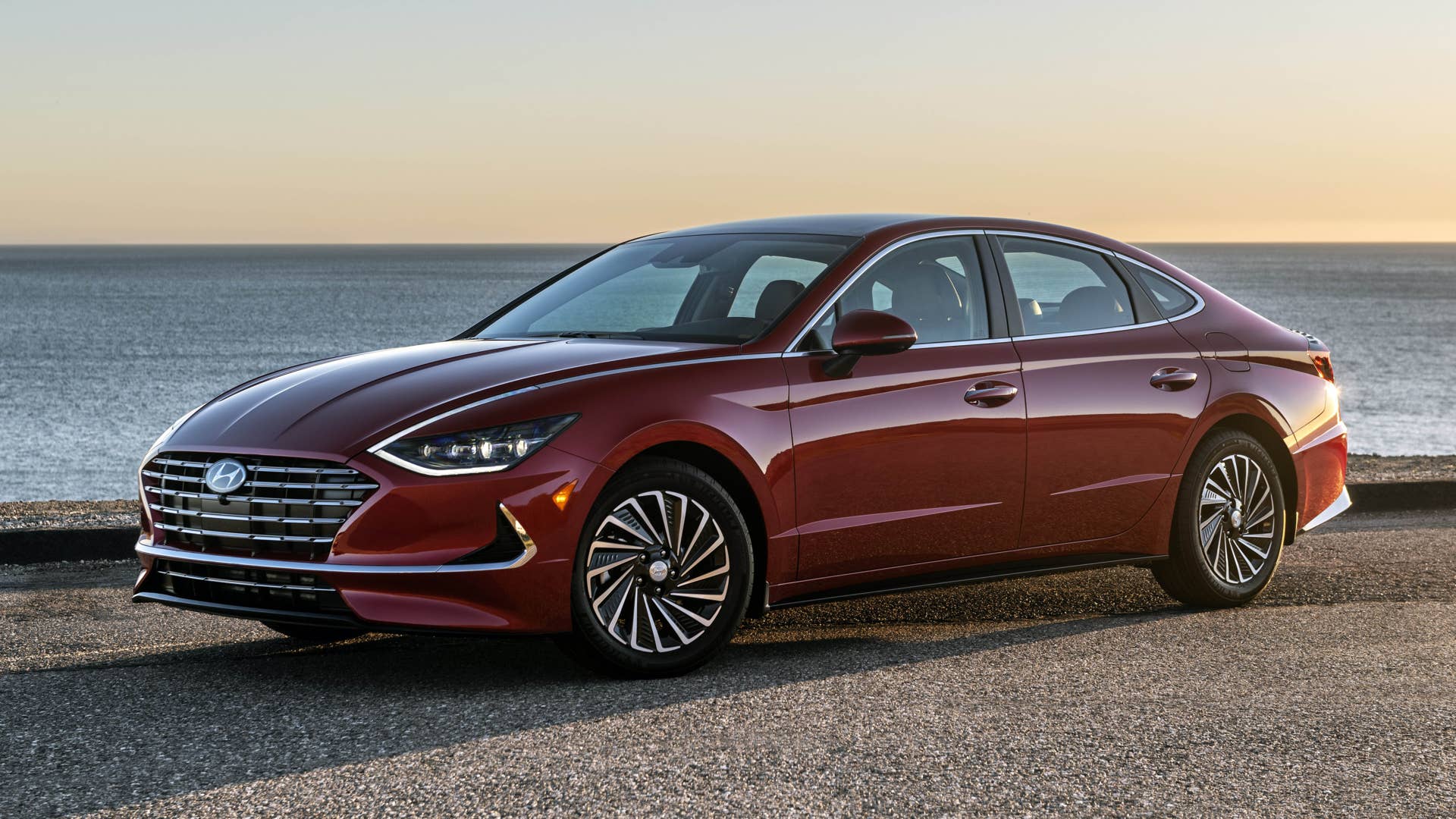 2021 Hyundai Sonata Review | What's new, hybrid fuel economy, prices