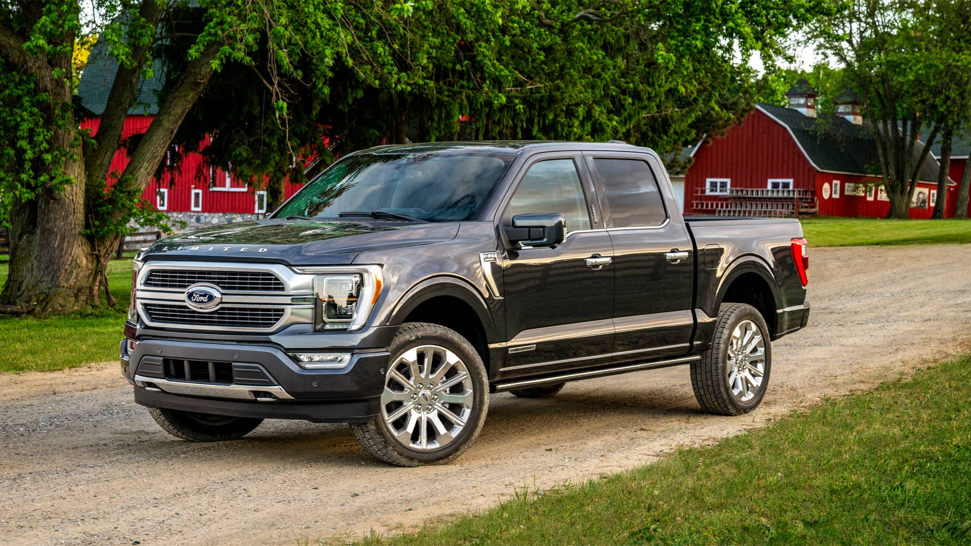 Ford explains why offering the F-150 with a V8 still makes sense - Autoblog