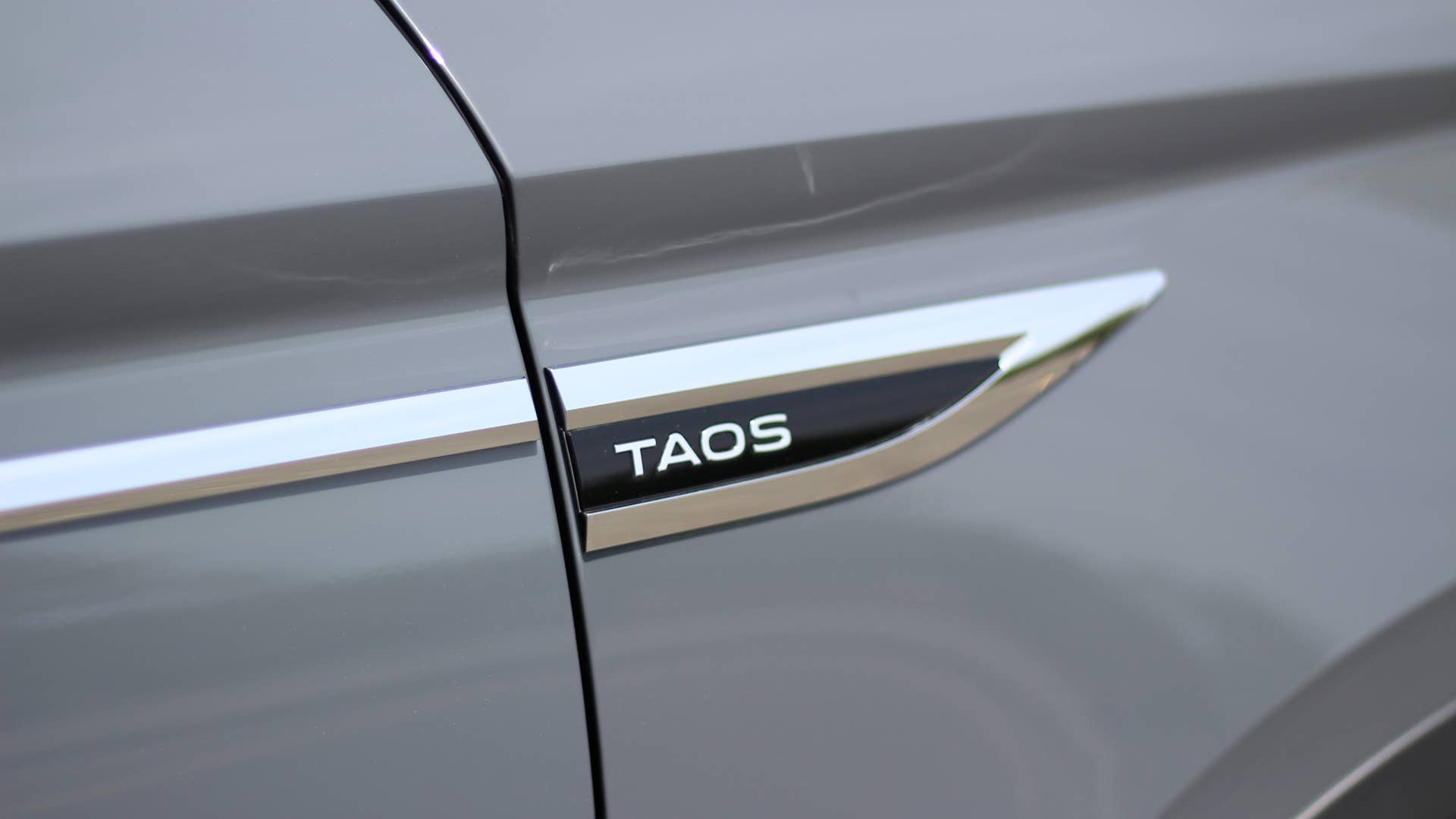 2024 VW Taos Review: The most family-friendly subcompact SUV - Autoblog