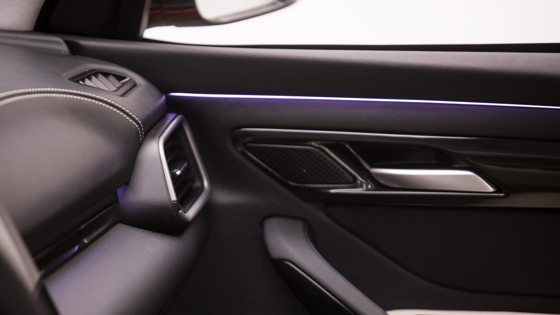 VinFast plans competitive pricing* to win over U.S. EV market - Autoblog