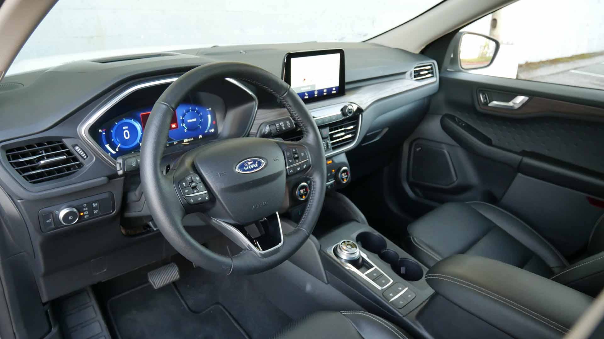 2022 Ford Escape Review | Hybrids are your best bet - Autoblog
