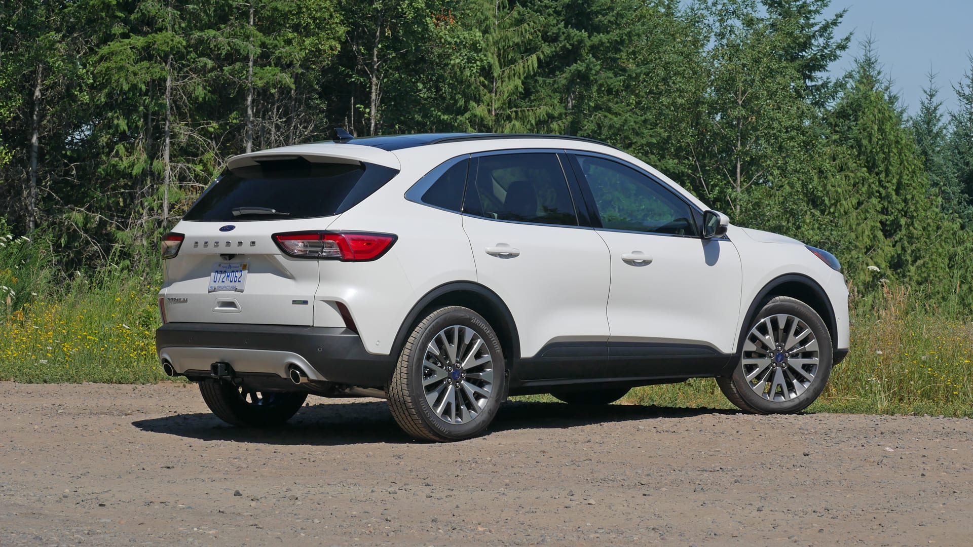 2022 Ford Escape Review | Hybrids are your best bet - Autoblog