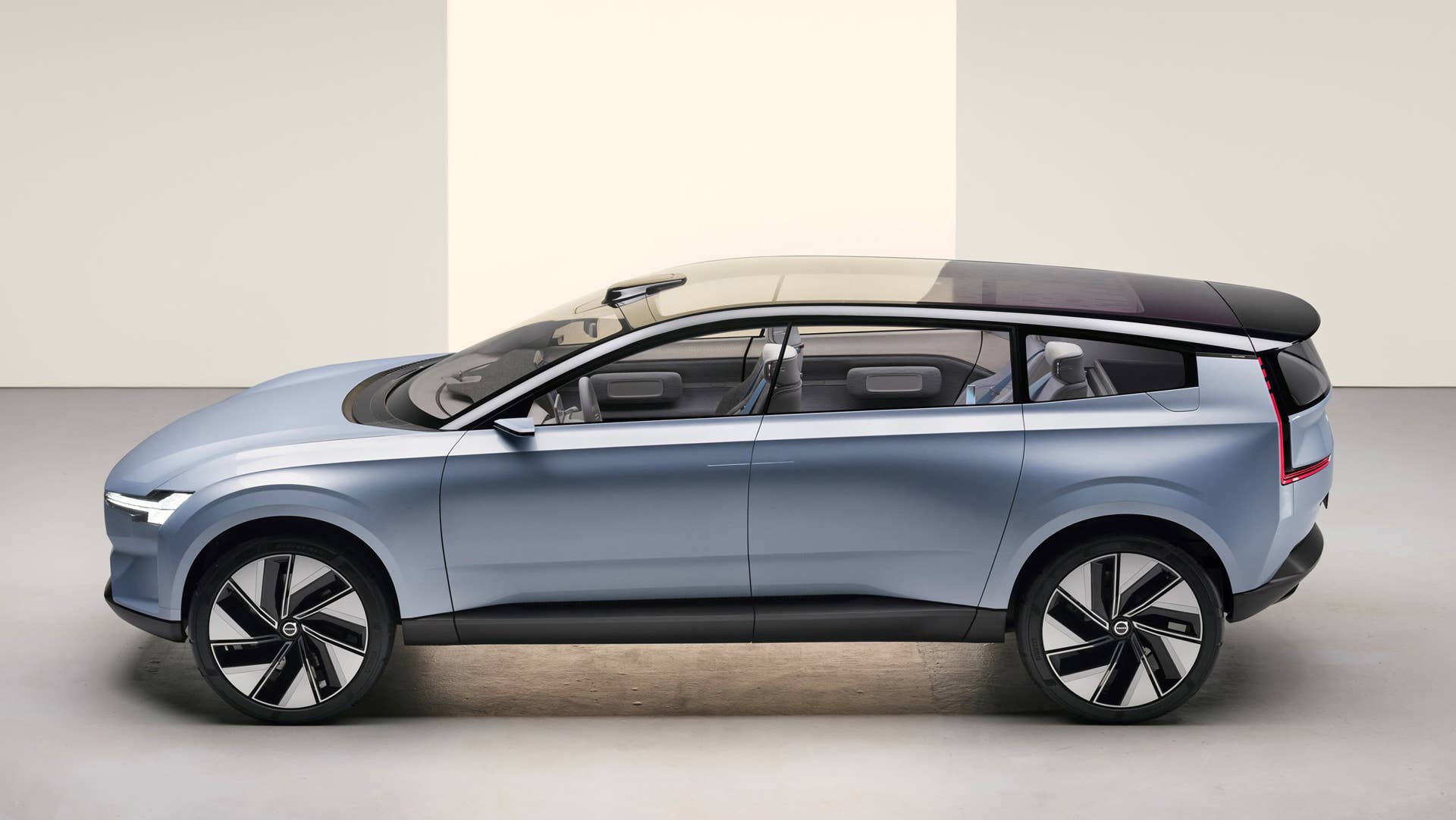 Volvo Concept Recharge previews the future of Volvo design and ...
