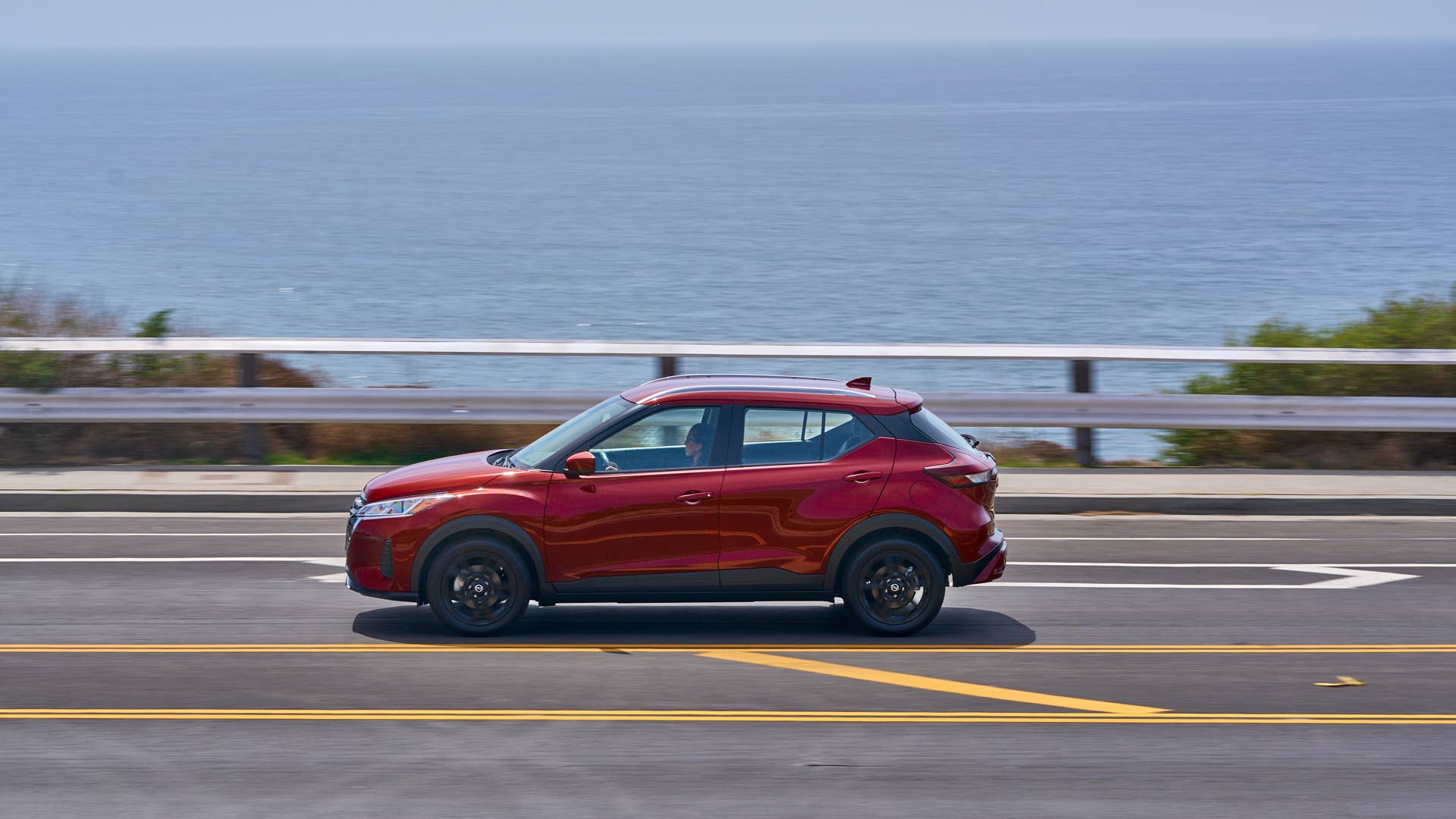 2023 Nissan Kicks unveiled with higher base price - Autoblog