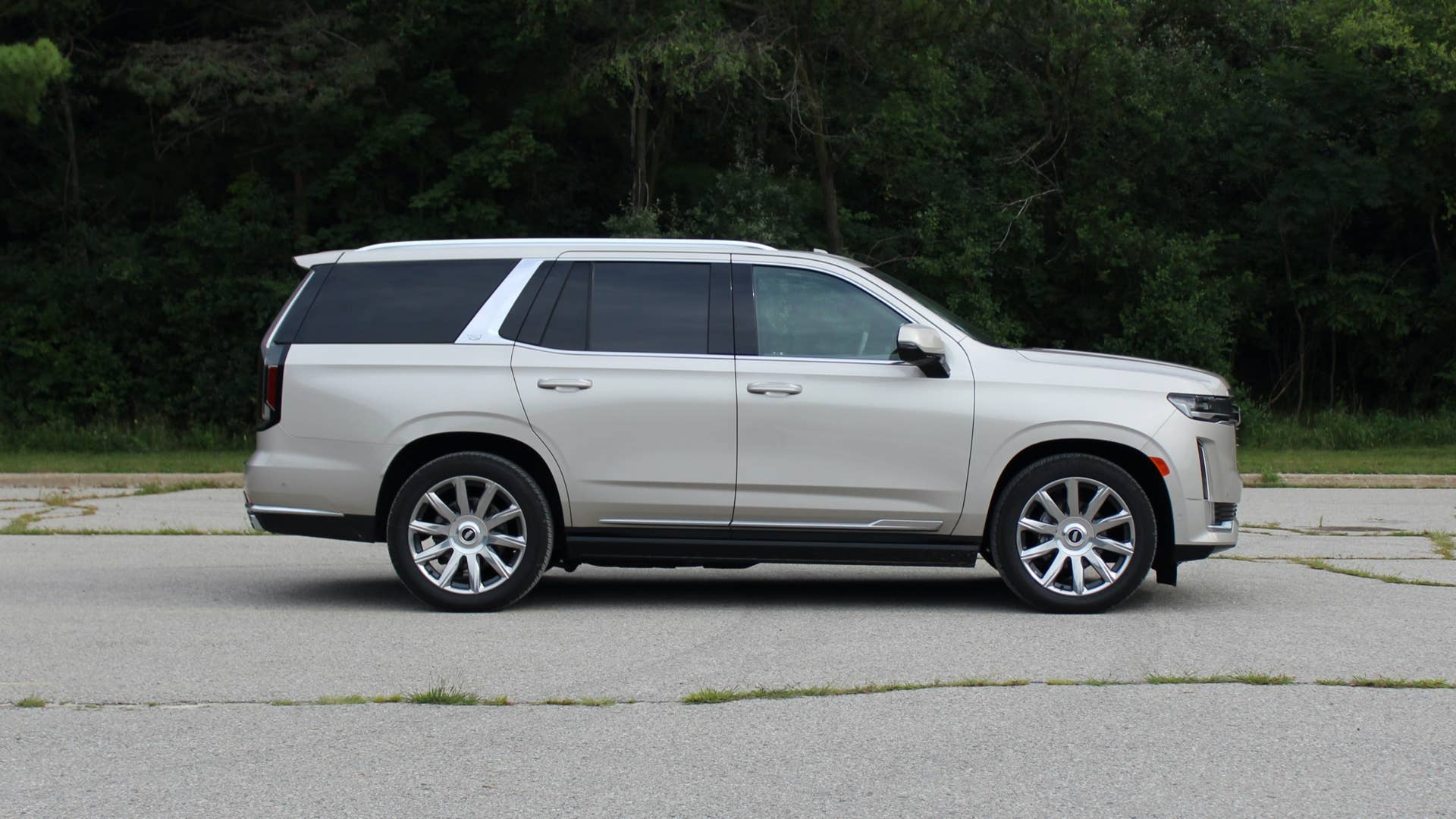 Cadillac Escalade Diesel Road Test Review | Winning us over - Autoblog