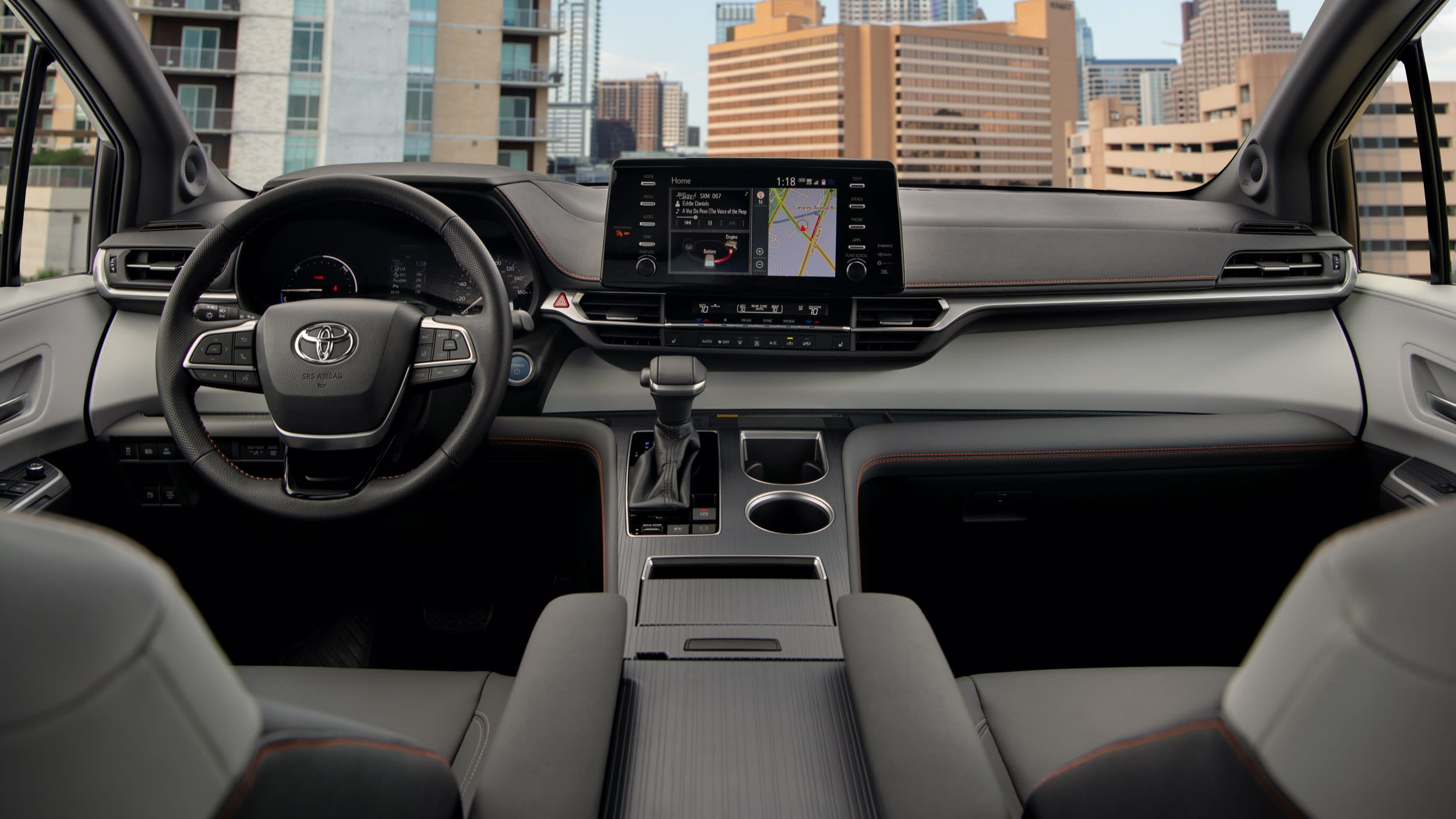 2024 Toyota Sienna Review: Still the high-mpg monster of minivans ...