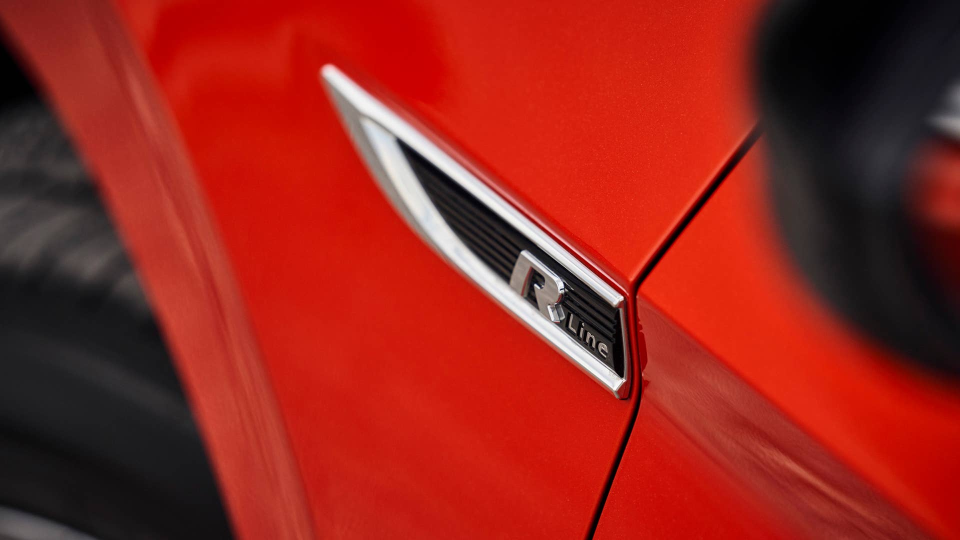 2019 Volkswagen Jetta First Drive Review | More style, not much more ...