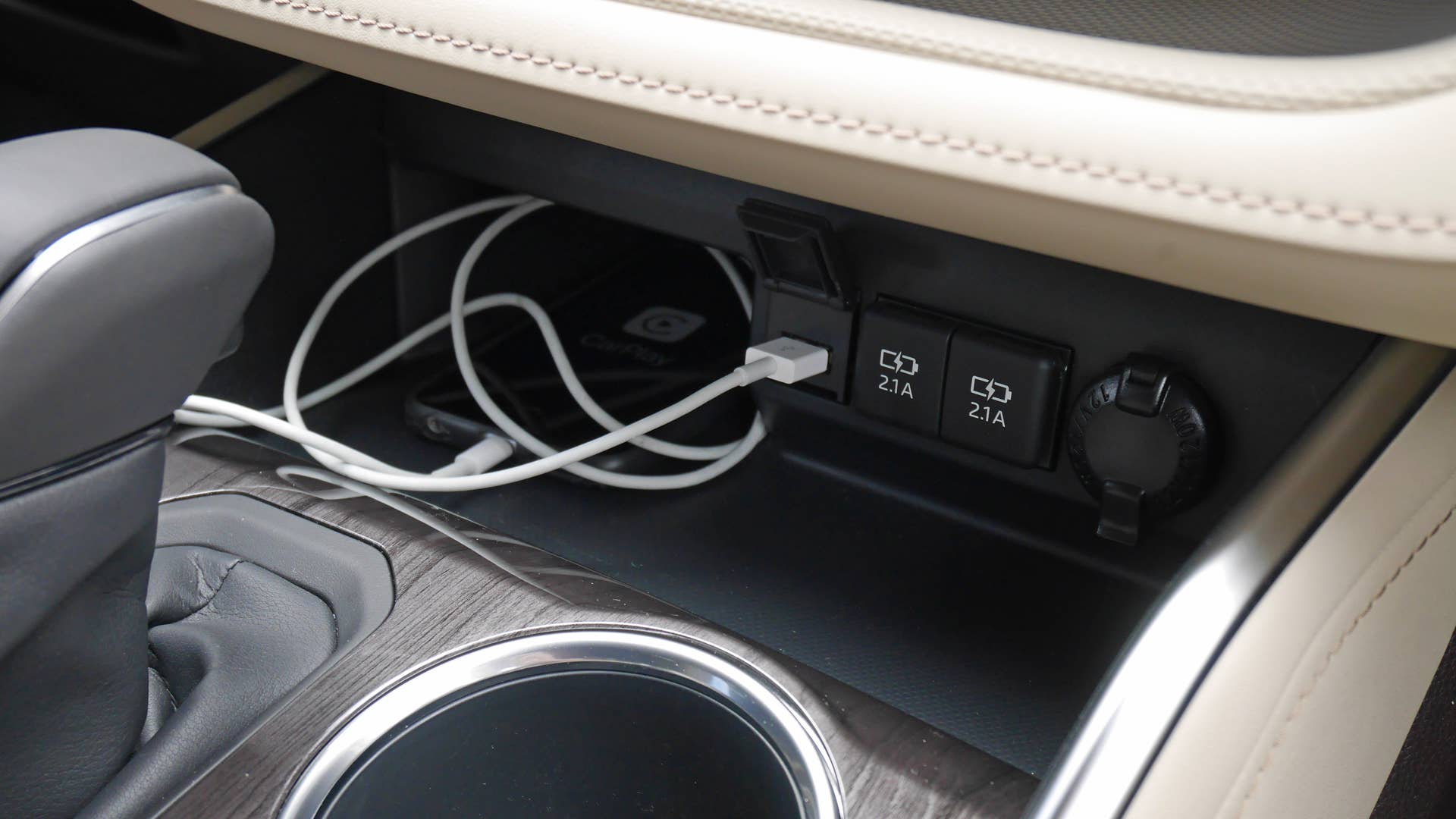 2021 Toyota Highlander Review | What's new, size, fuel economy ...