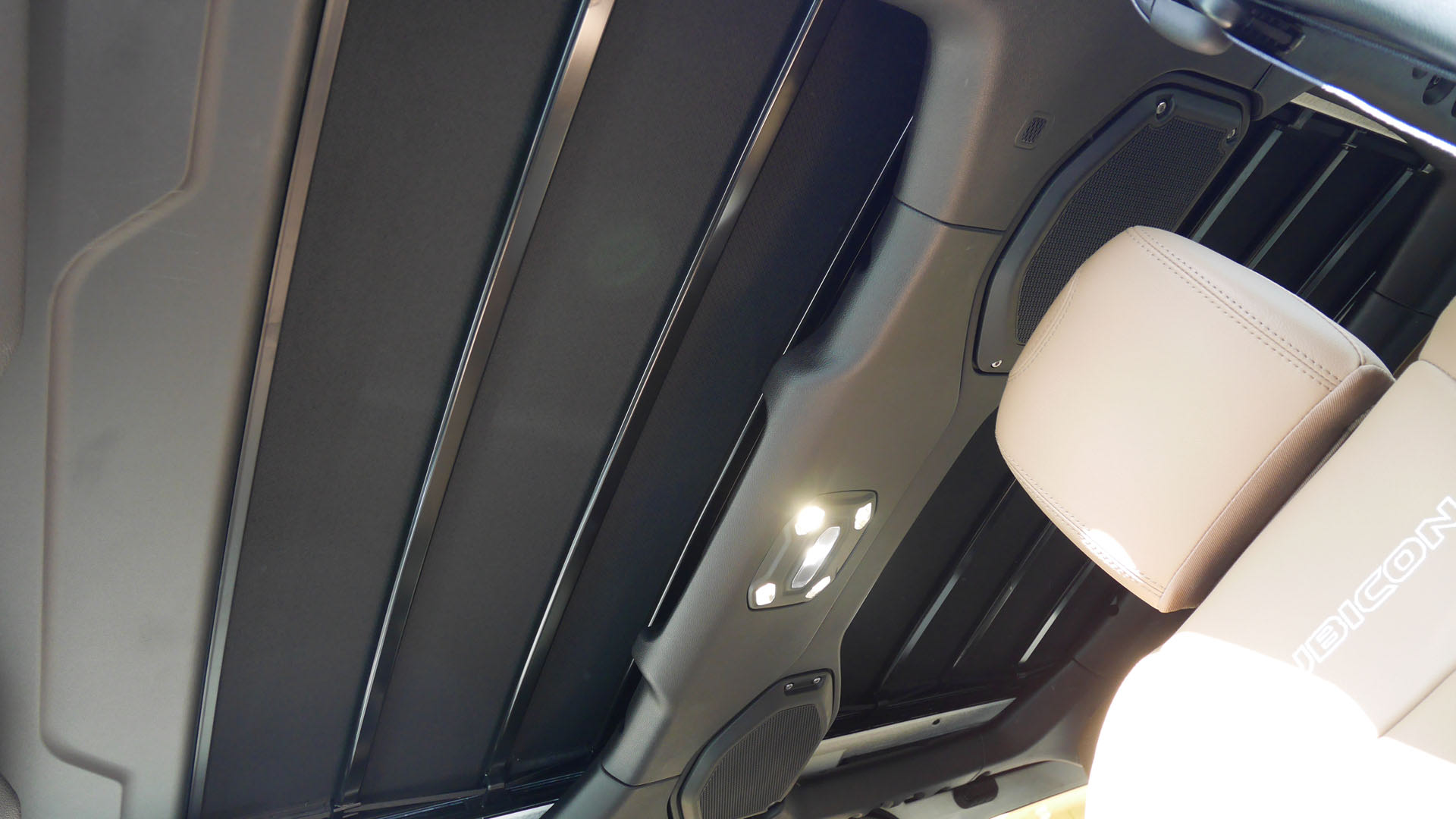 The 2020 Jeep Wrangler's Sky Power Top option is the roof to get - Autoblog