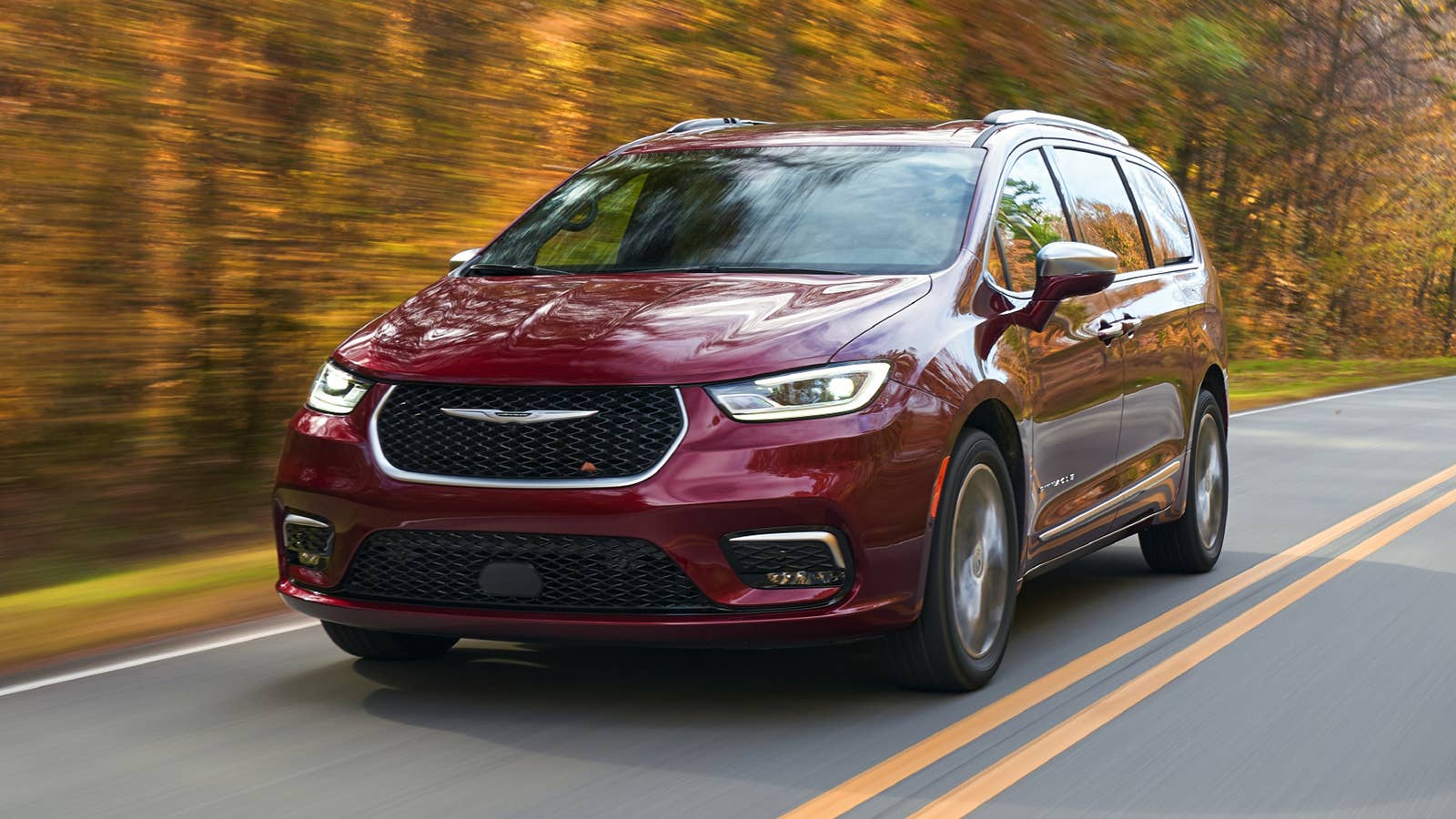 2021 Chrysler Pacifica First Drive | More features, better van - Autoblog