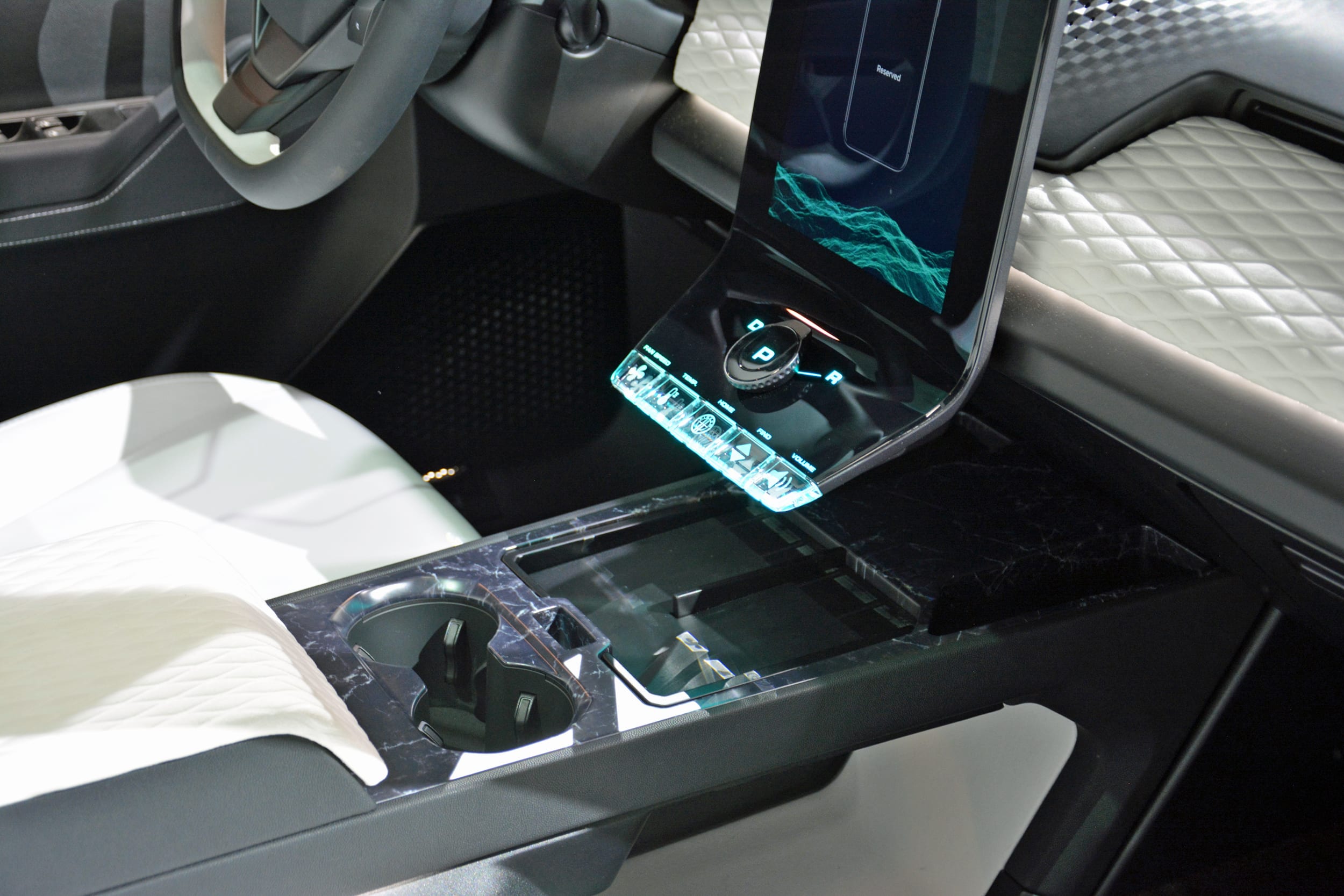 Fisker fills in more details on the electric Ocean crossover - Autoblog