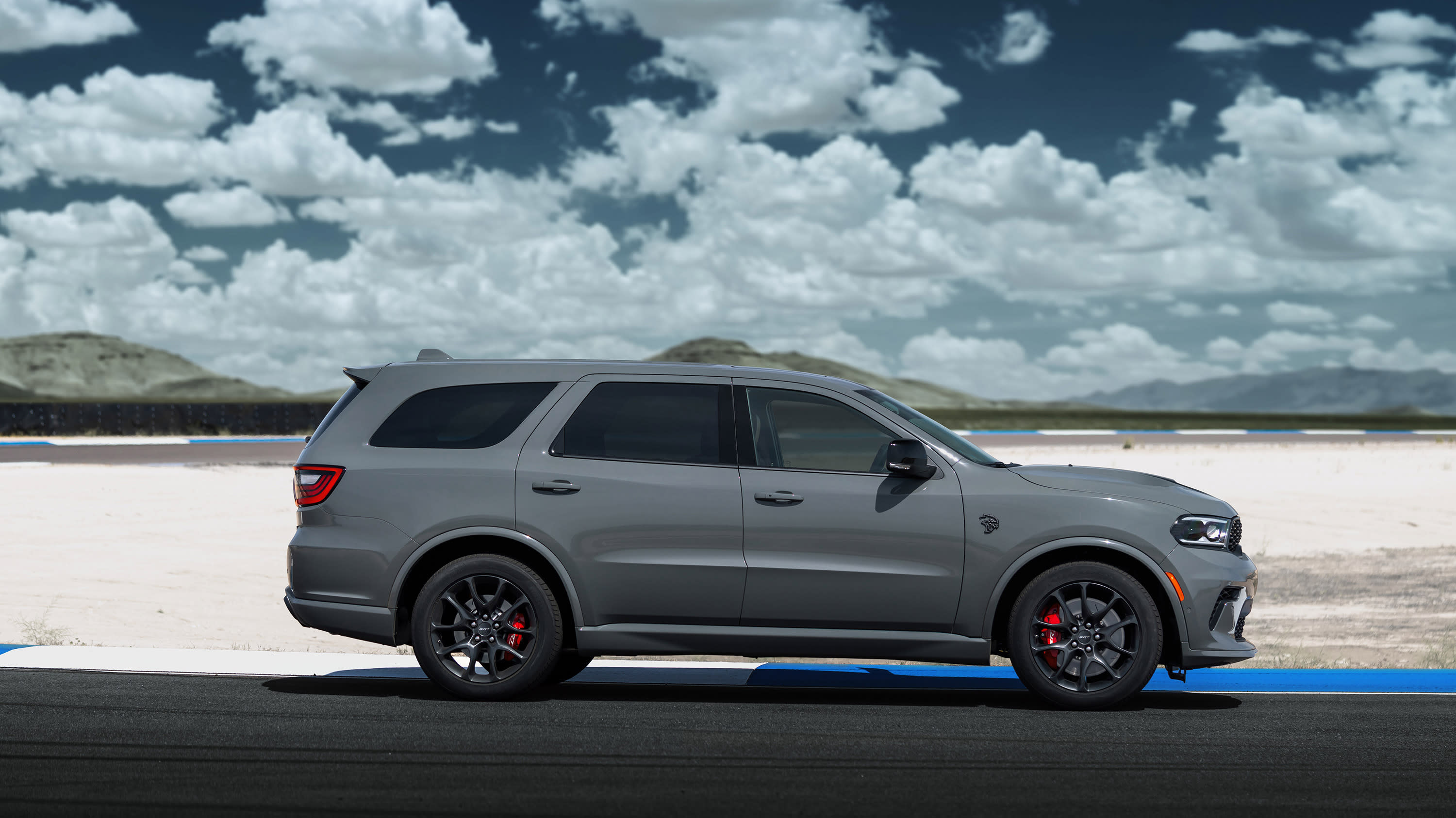Dodge extends Durango SRT Hellcat production by popular demand - Autoblog