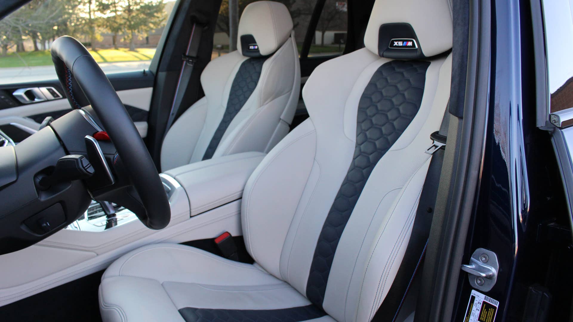 2020 BMW X5 M Competition Interior Driveway Test | Maximum luxury and ...