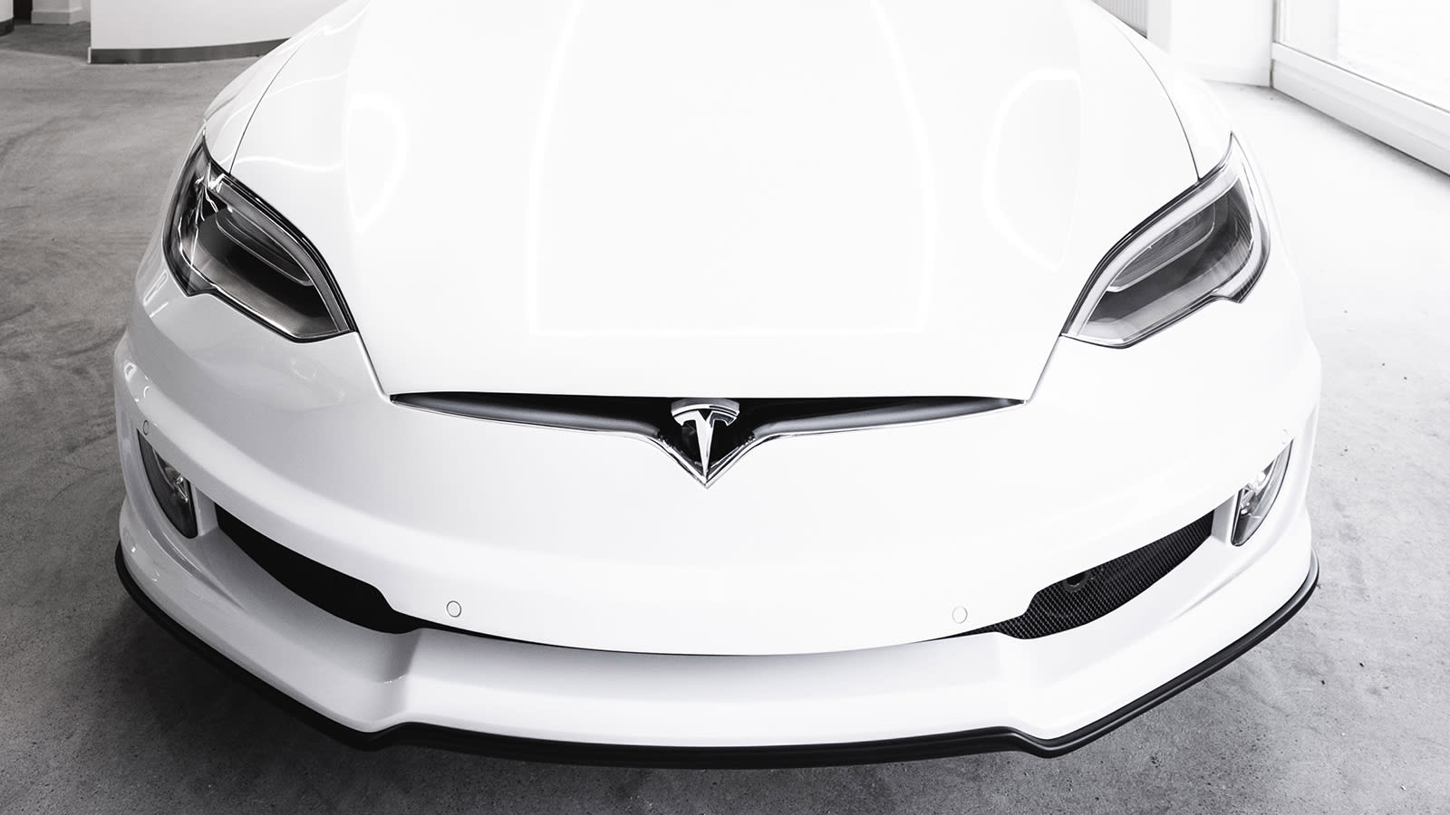 Ares Design turns the Tesla Model S into a two-door convertible - Autoblog