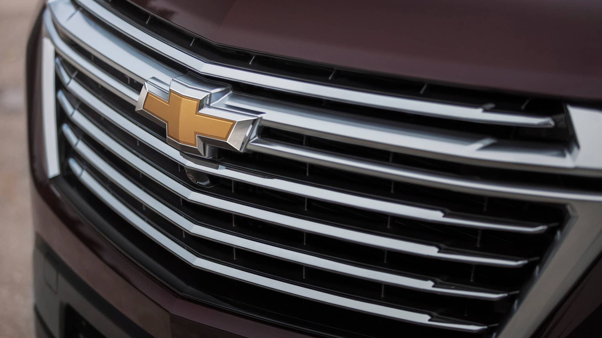 2021 Chevy Traverse gains a slight edge for its midcycle refresh - Autoblog