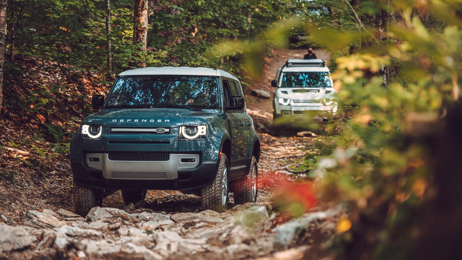 An extra-long three-row Land Rover Defender 130 is coming next year ...