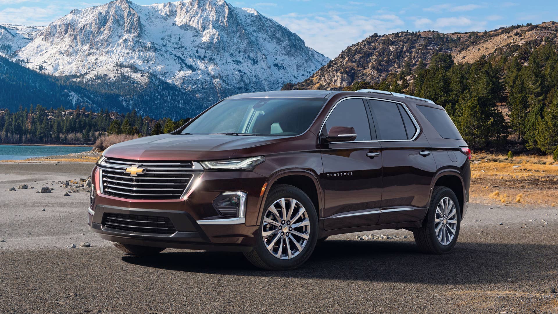 2021 Chevy Traverse gains a slight edge for its midcycle refresh - Autoblog
