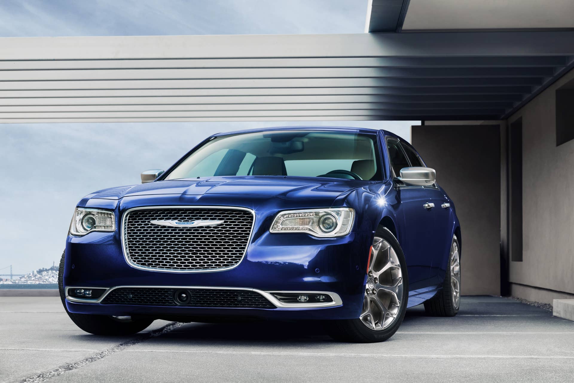 2020 Chrysler 300 gets new colors, a new package, and new prices - Autoblog