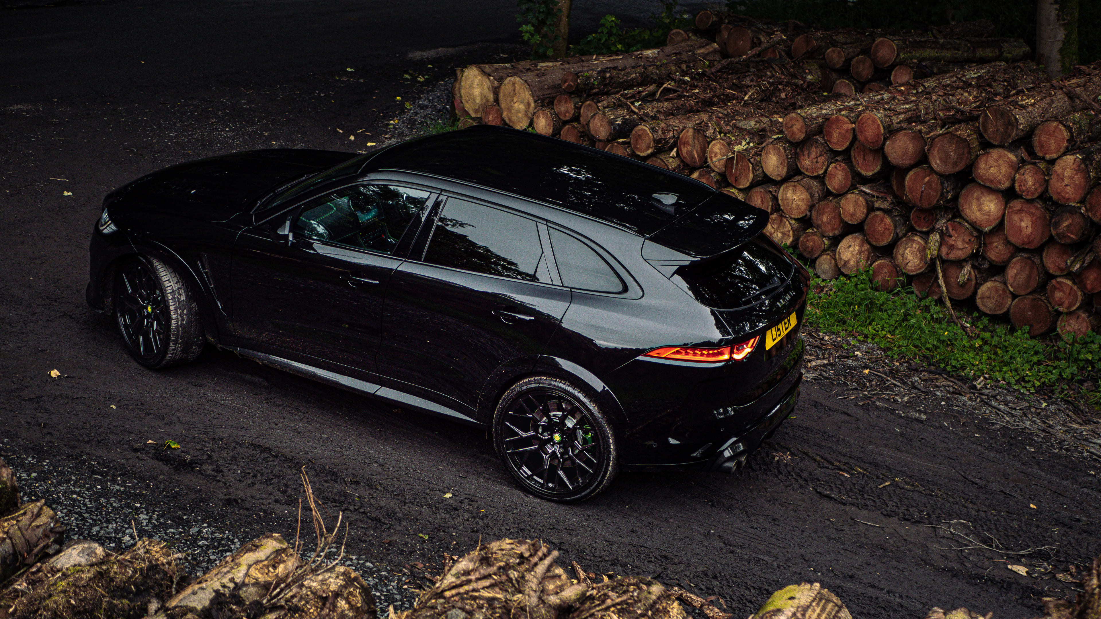 Lister Stealth debuts as a reworked Jaguar F-Pace SVR with 195-mph top ...