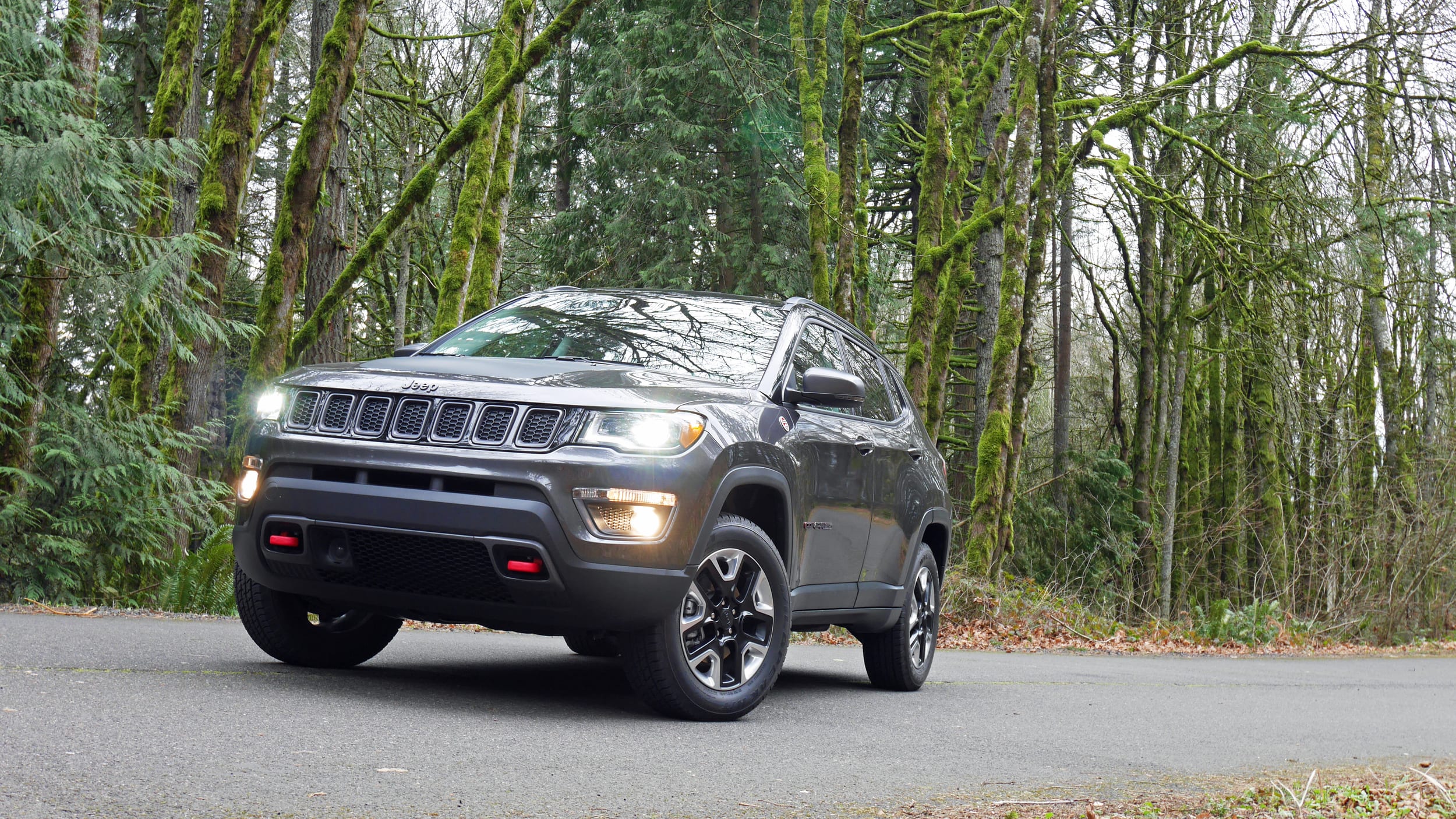 2018 Jeep Compass Trailhawk Drivers' Notes Review | Trying to find its ...
