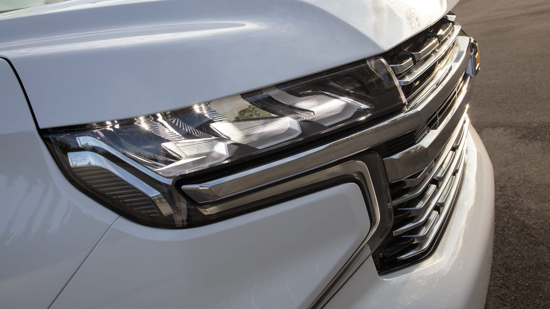 2021 Chevy Suburban revealed with new independent rear suspension, more ...