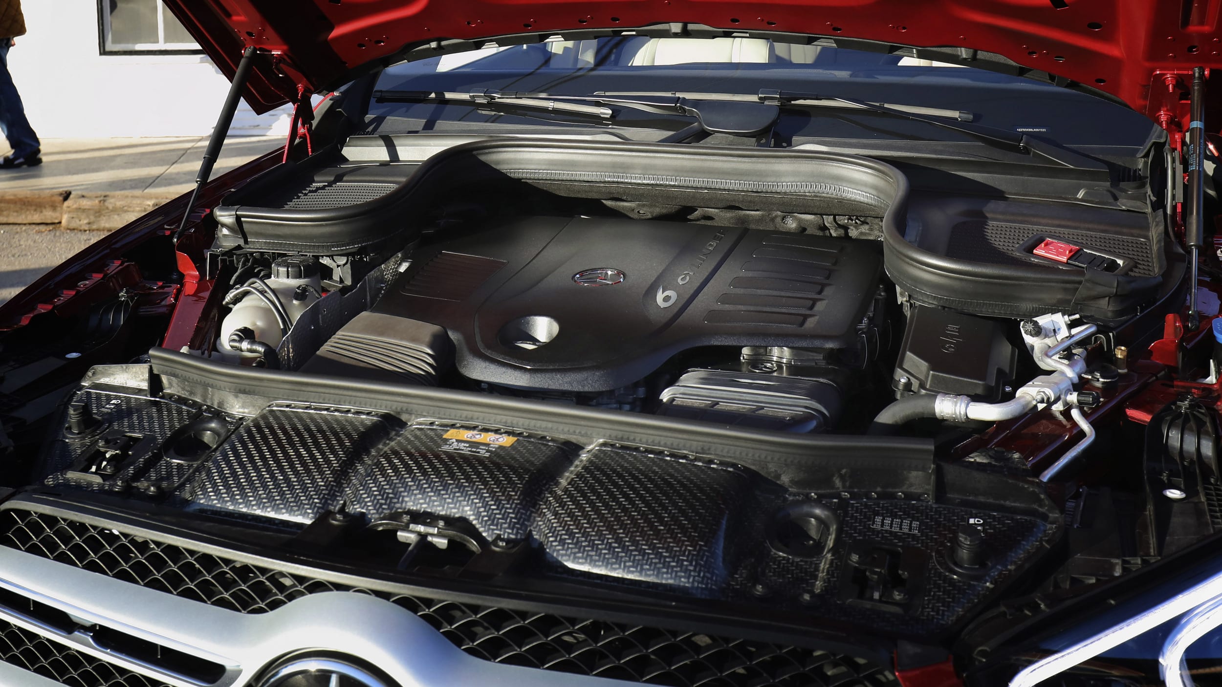 Mercedes-Benz GLE loses remarkable E-Active Body Control suspension ...