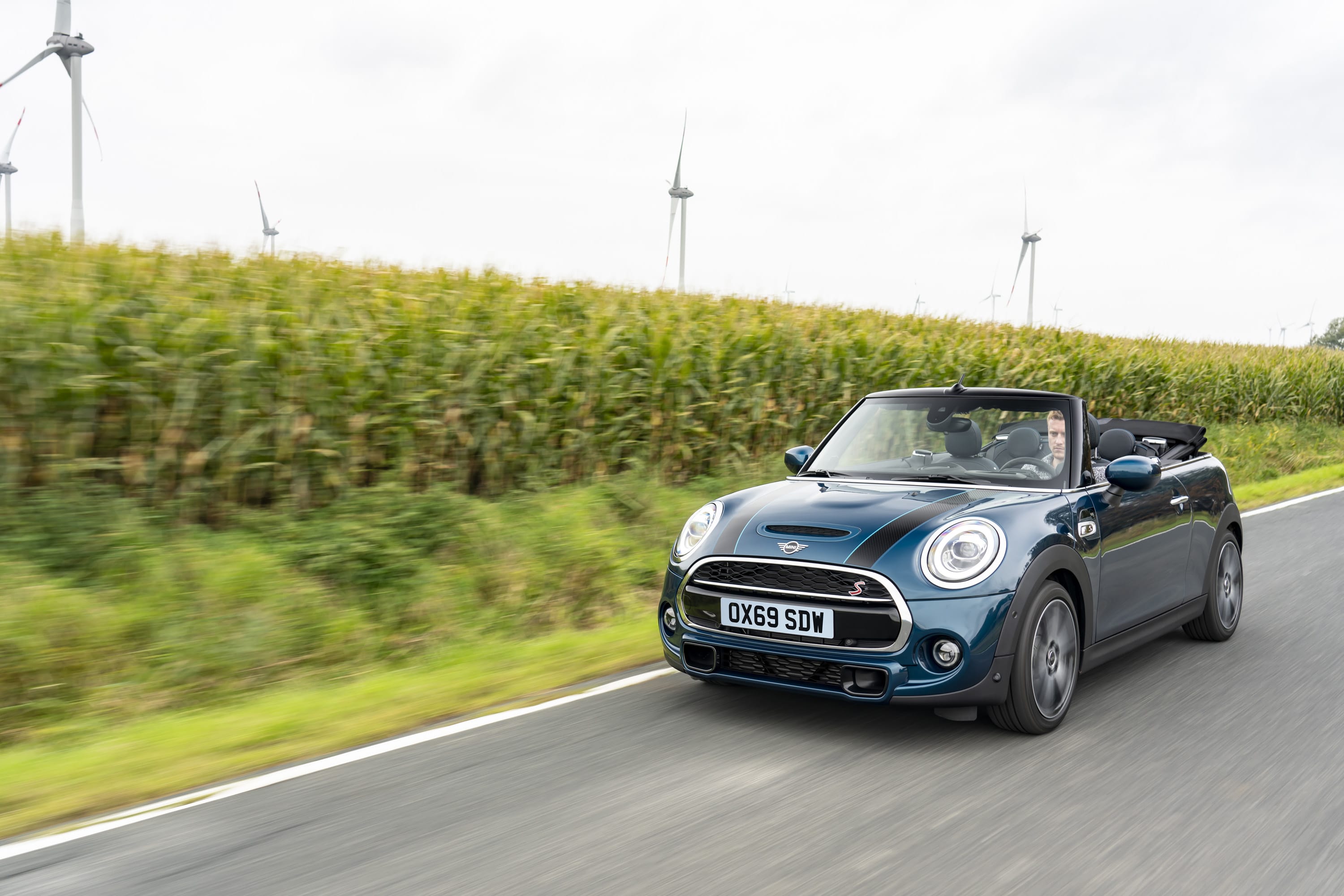 2020 Mini Convertible Sidewalk Edition hits the pavement again - Autoblog