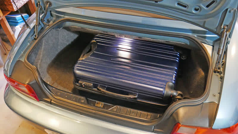 Mazda MX-5 Miata RF Luggage Test | How big is the trunk? - Autoblog