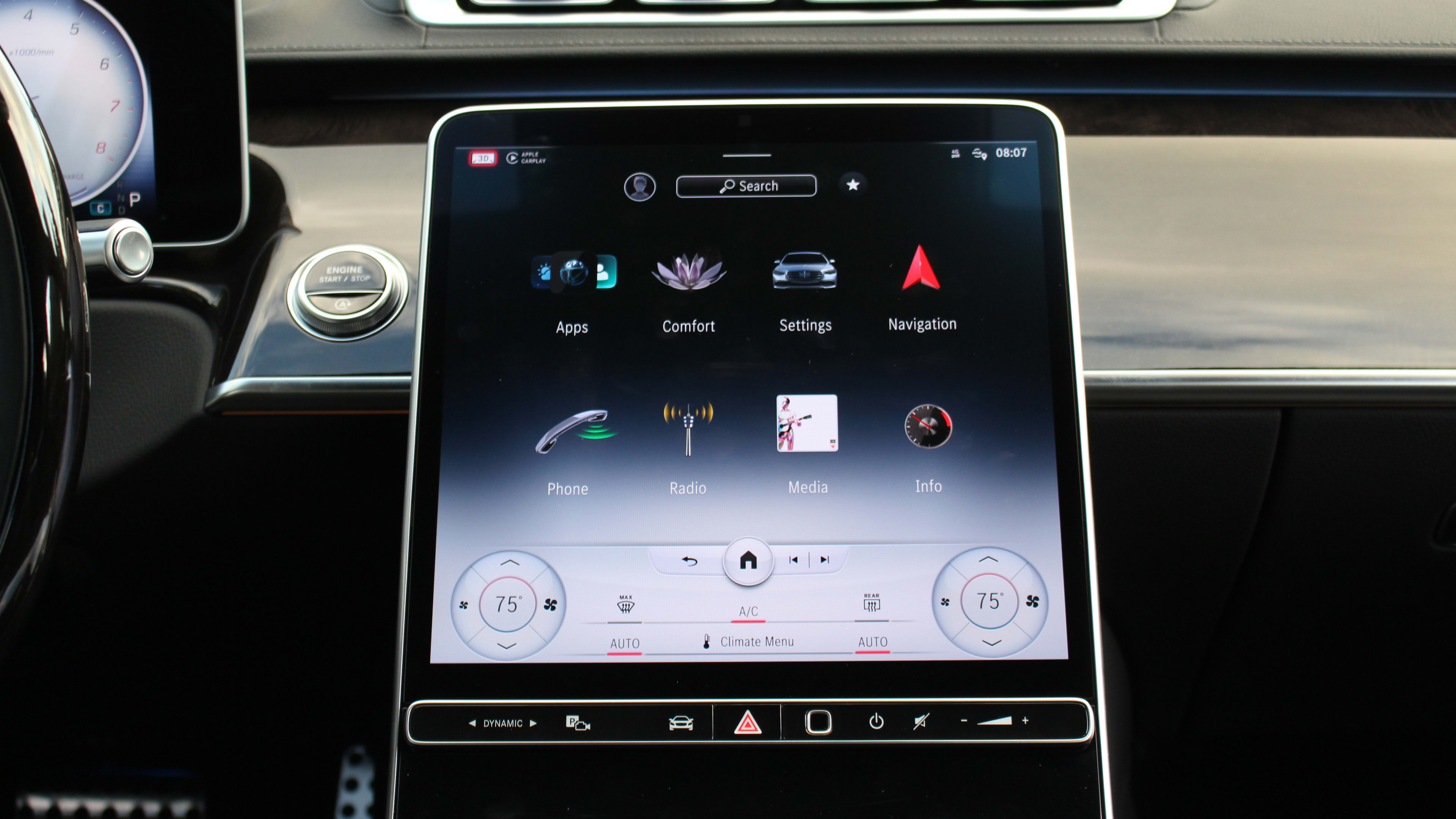 Mercedes-Benz MBUX Infotainment Review | Big strides forward - Autoblog