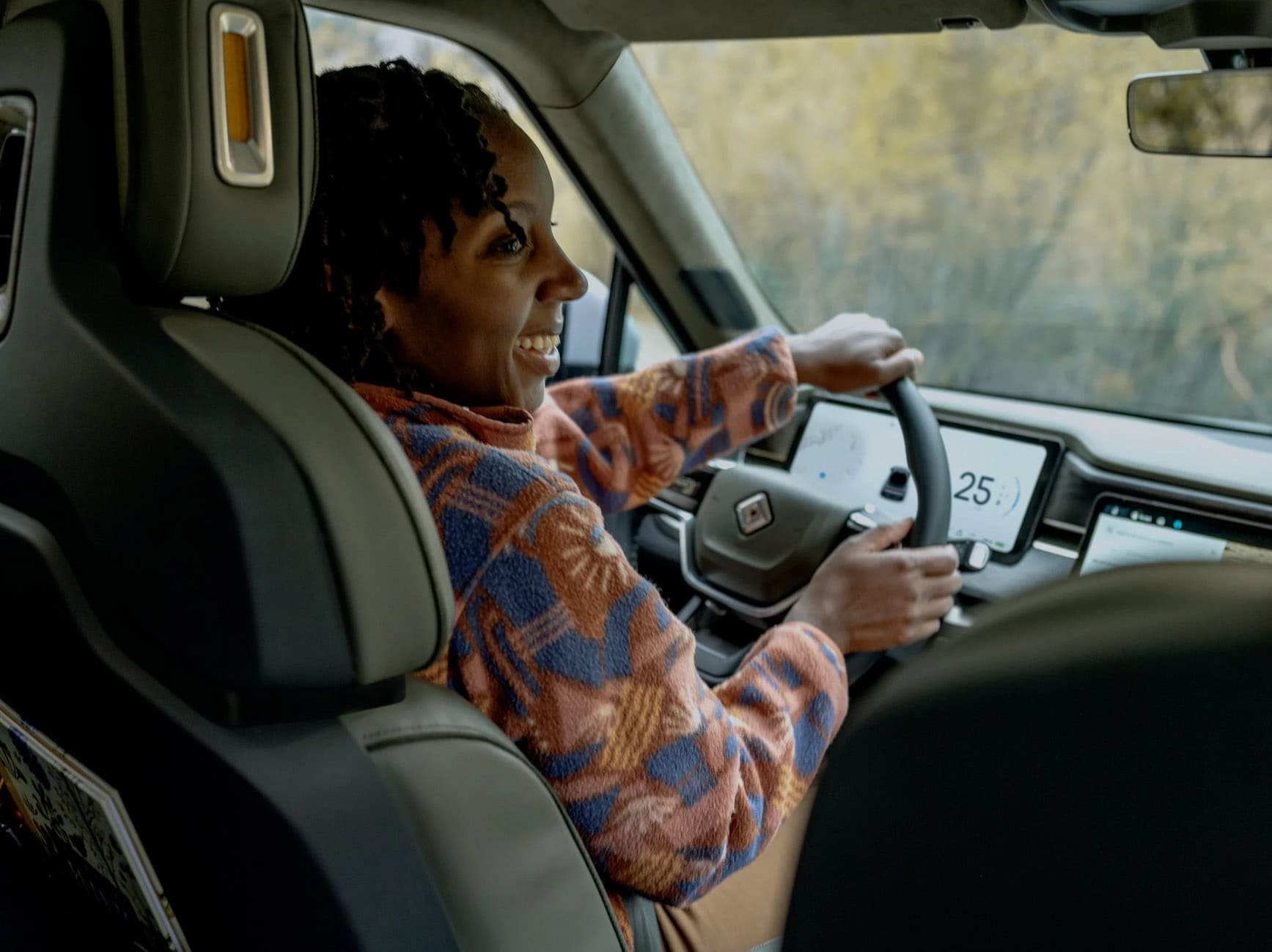 Rivian details RIT pickup's thoughtful cabin and interior features ...