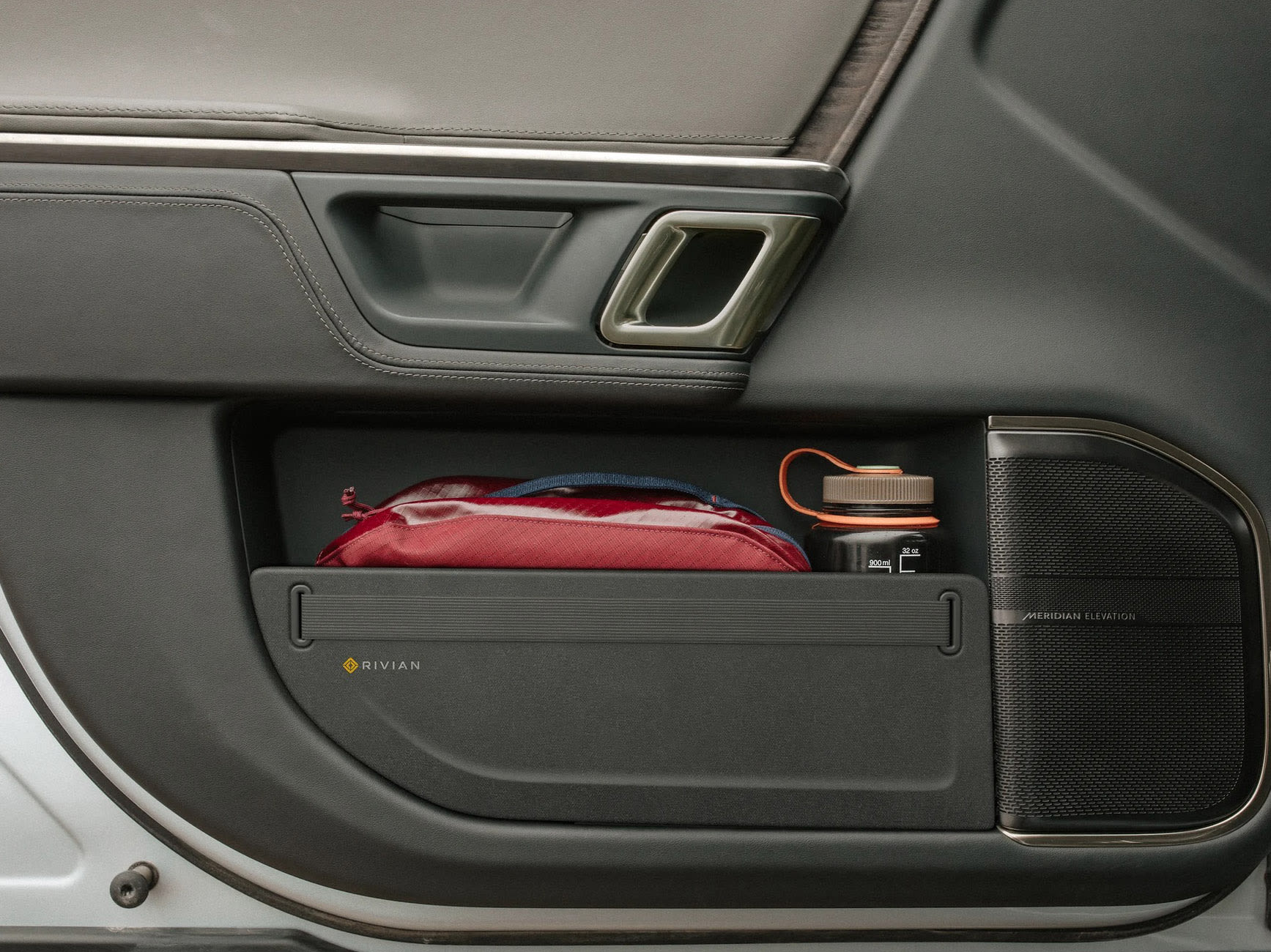 Rivian details RIT pickup's thoughtful cabin and interior features ...