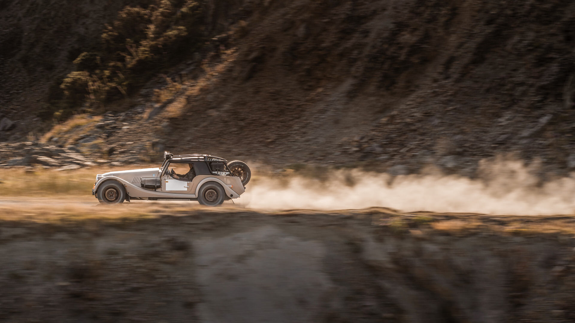 Morgan Plus Four CX-T off-roader embodies the company's rally roots ...