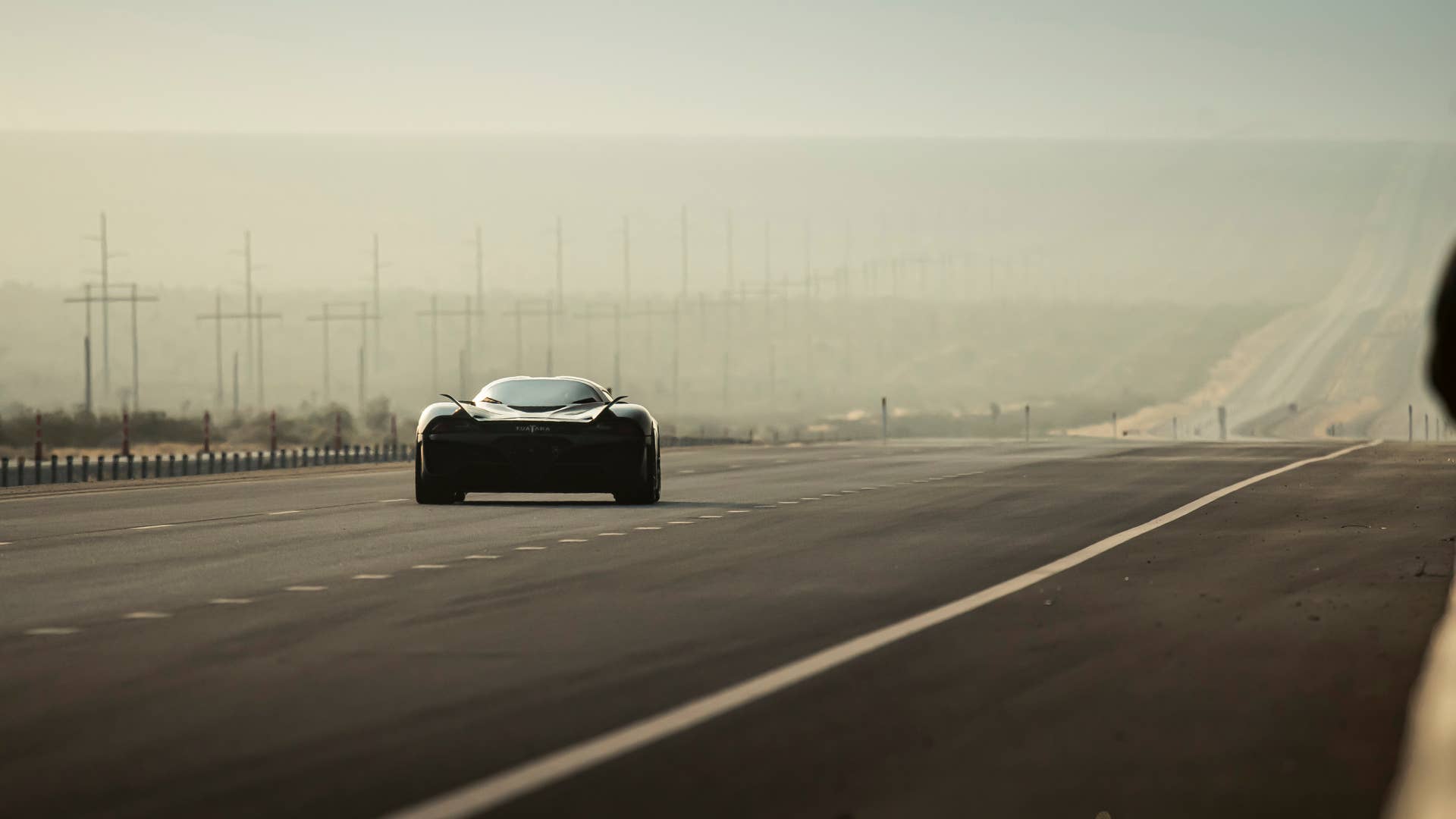 SSC Tuatara smashes top speed record, hits 331 mph - Autoblog