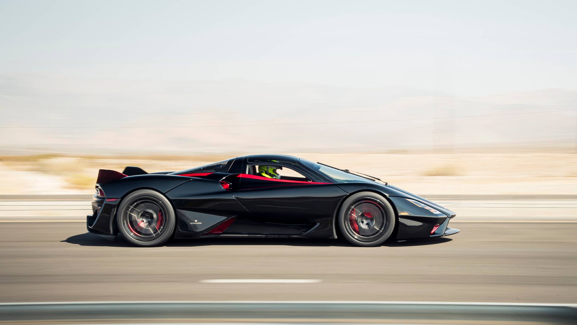 SSC Tuatara smashes top speed record, hits 331 mph - Autoblog