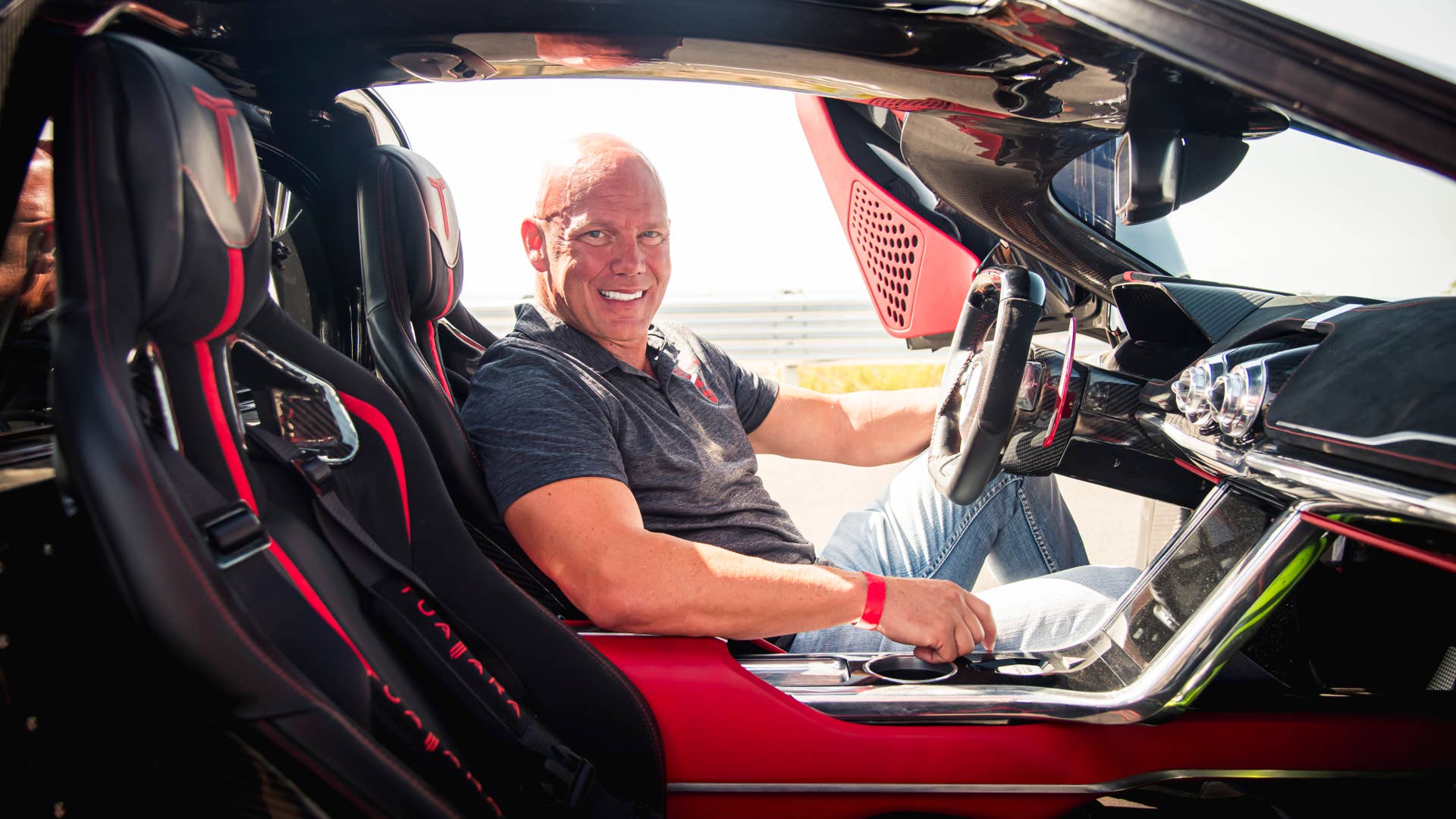 SSC Tuatara smashes top speed record, hits 331 mph - Autoblog