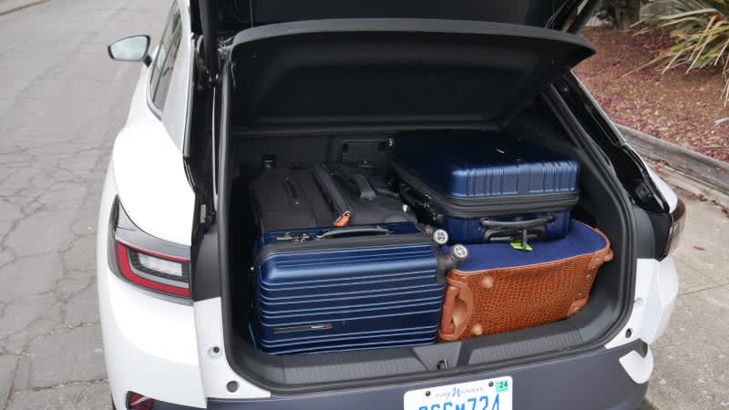 Volkswagen ID.4 Luggage Test | How much cargo space? - Autoblog