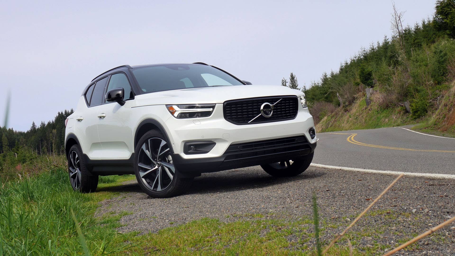 2021 Volvo XC40 Review | What's new, pricing, where it's made, pictures ...