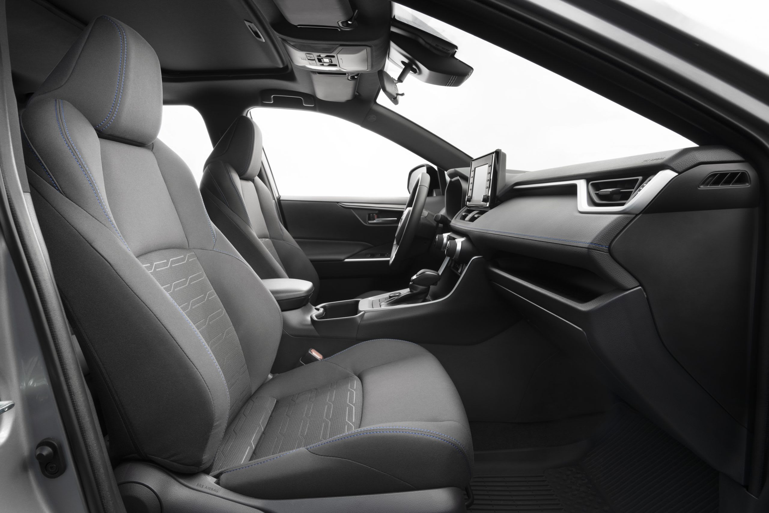 2025 Toyota RAV4: 7 reasons to love it, 4 reasons to think twice - Autoblog