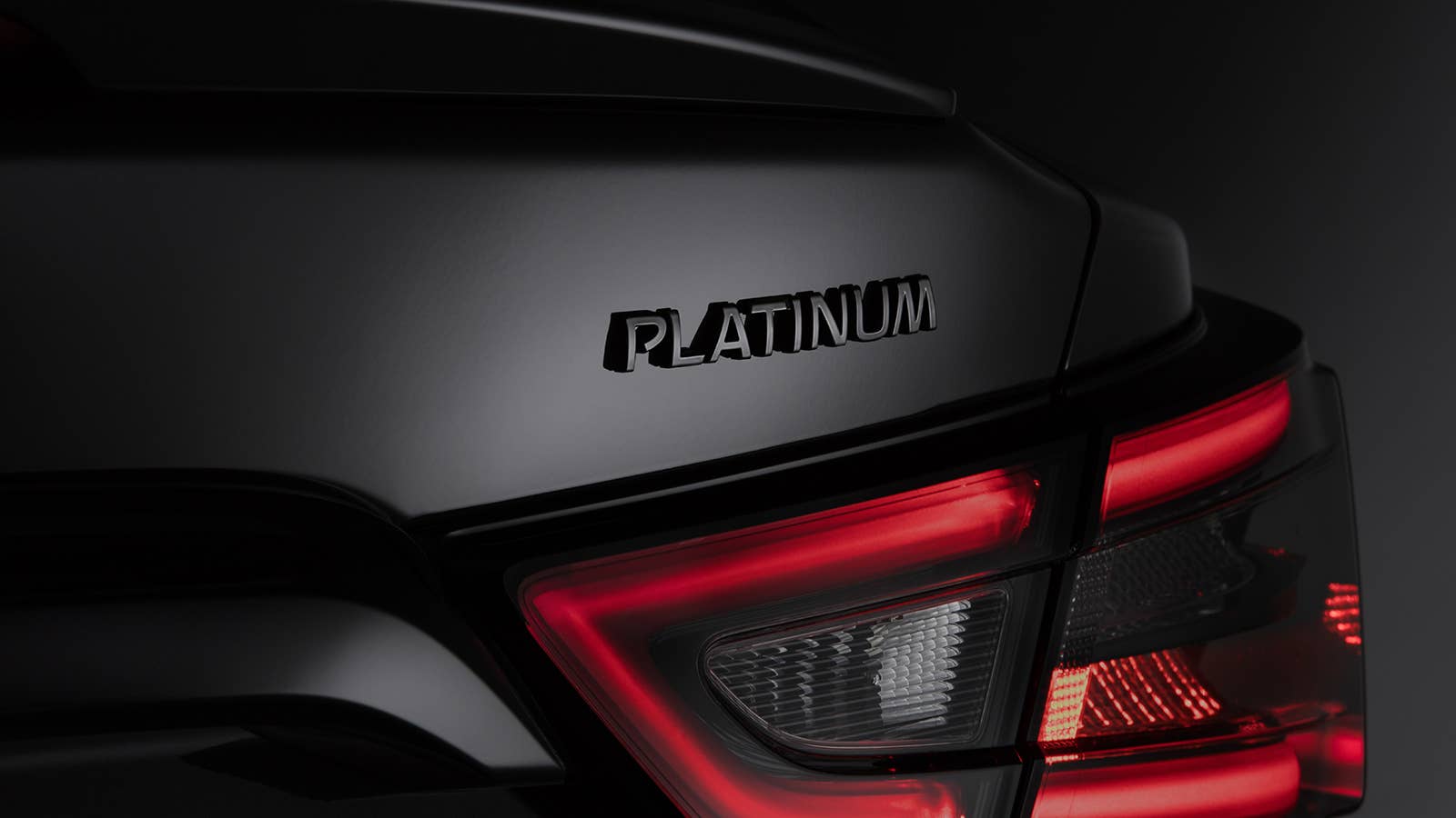 2021 Nissan Maxima 40th Anniversary Edition gets retro gauges, red ...